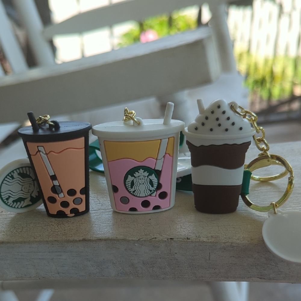 Starbucks Bubble Tea And Frappuccino Keychains - Gem